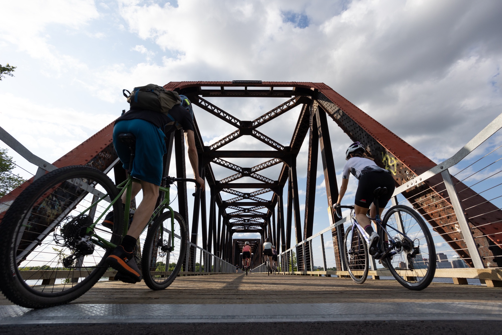 What if the Chief William Commanda Bridge was used for light rail?